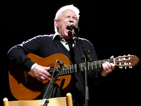 Raimon (2/3): Un artista integral y diferente de todos - Catalunya Plural